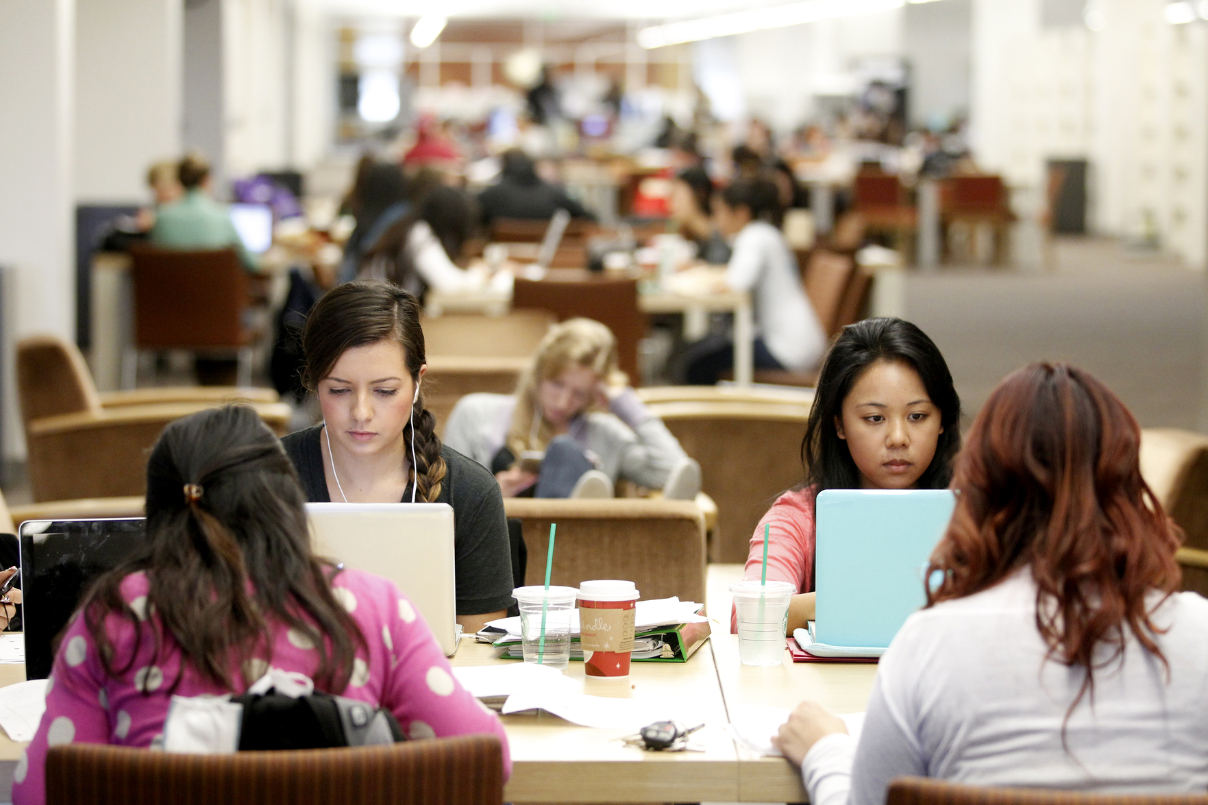 10 things You Should Know About the Henry Madden Library – Fresno State ...