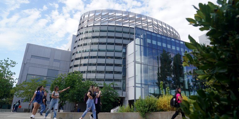 Fresno State Library News – Boldly educating and empowering students ...